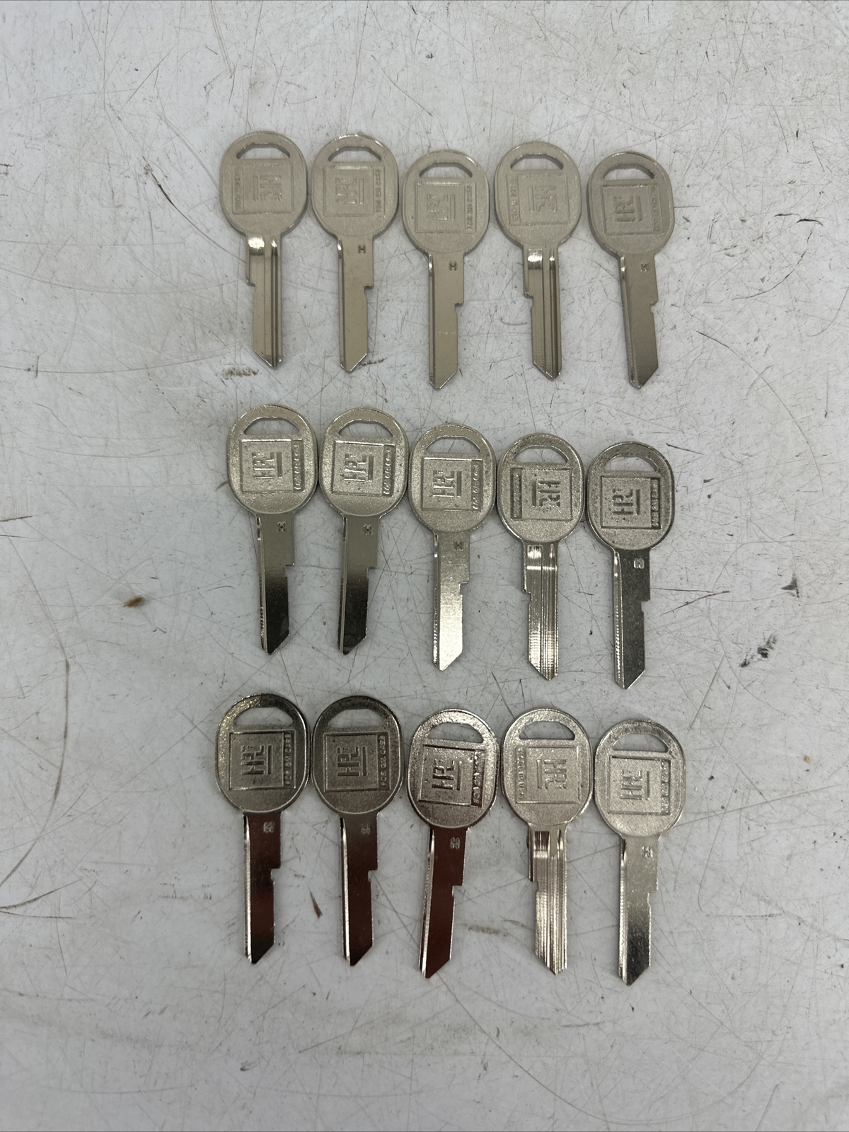 LOT OF 15 HPC Original Key Blank Uncut 310 GM 320405 Curtis B45 Taylor ...