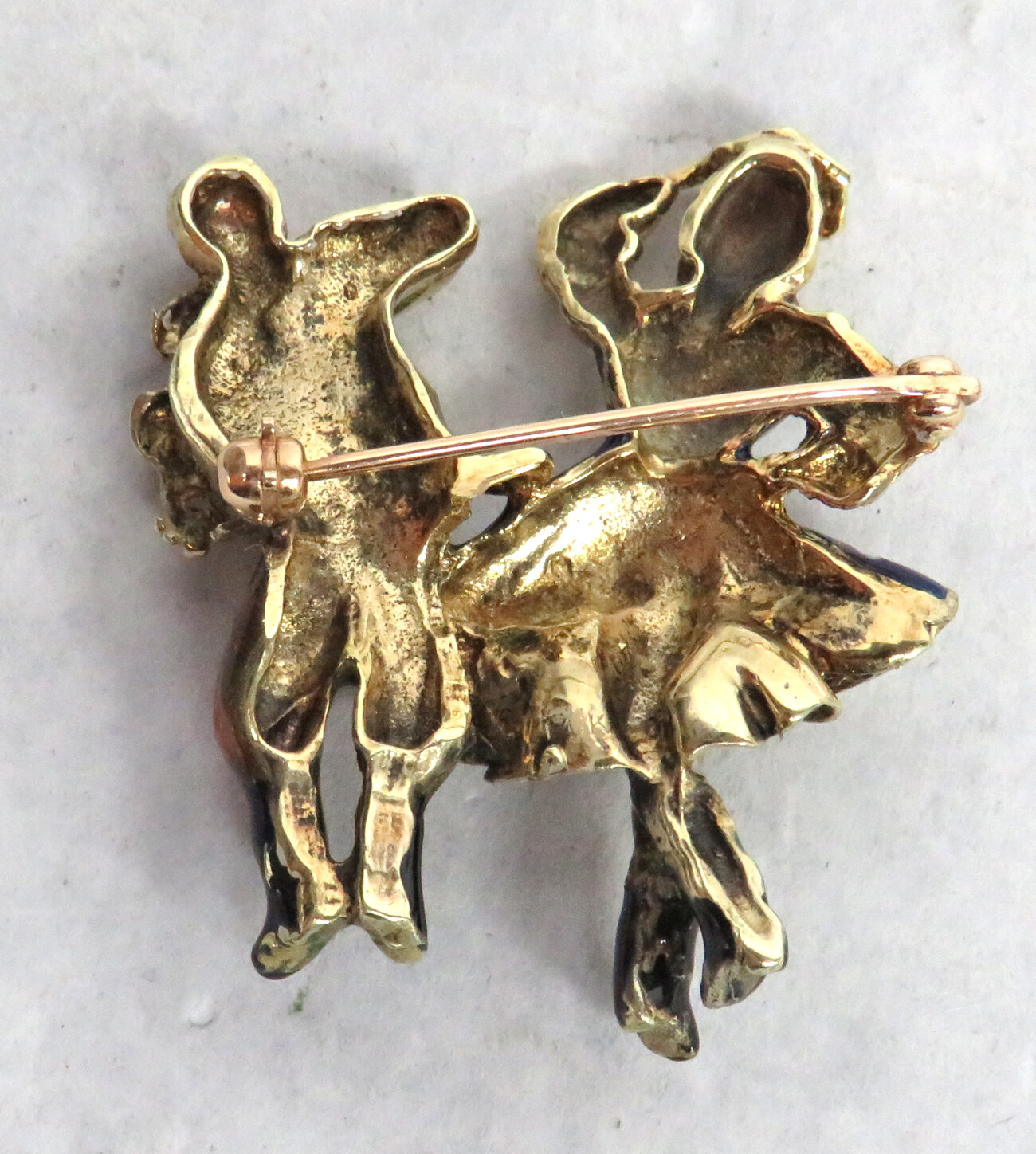 VINTAGE 18K GOLD ENAMEL TIMBERLINE & FIDDLE SQUARE DANCING COUPLE ...