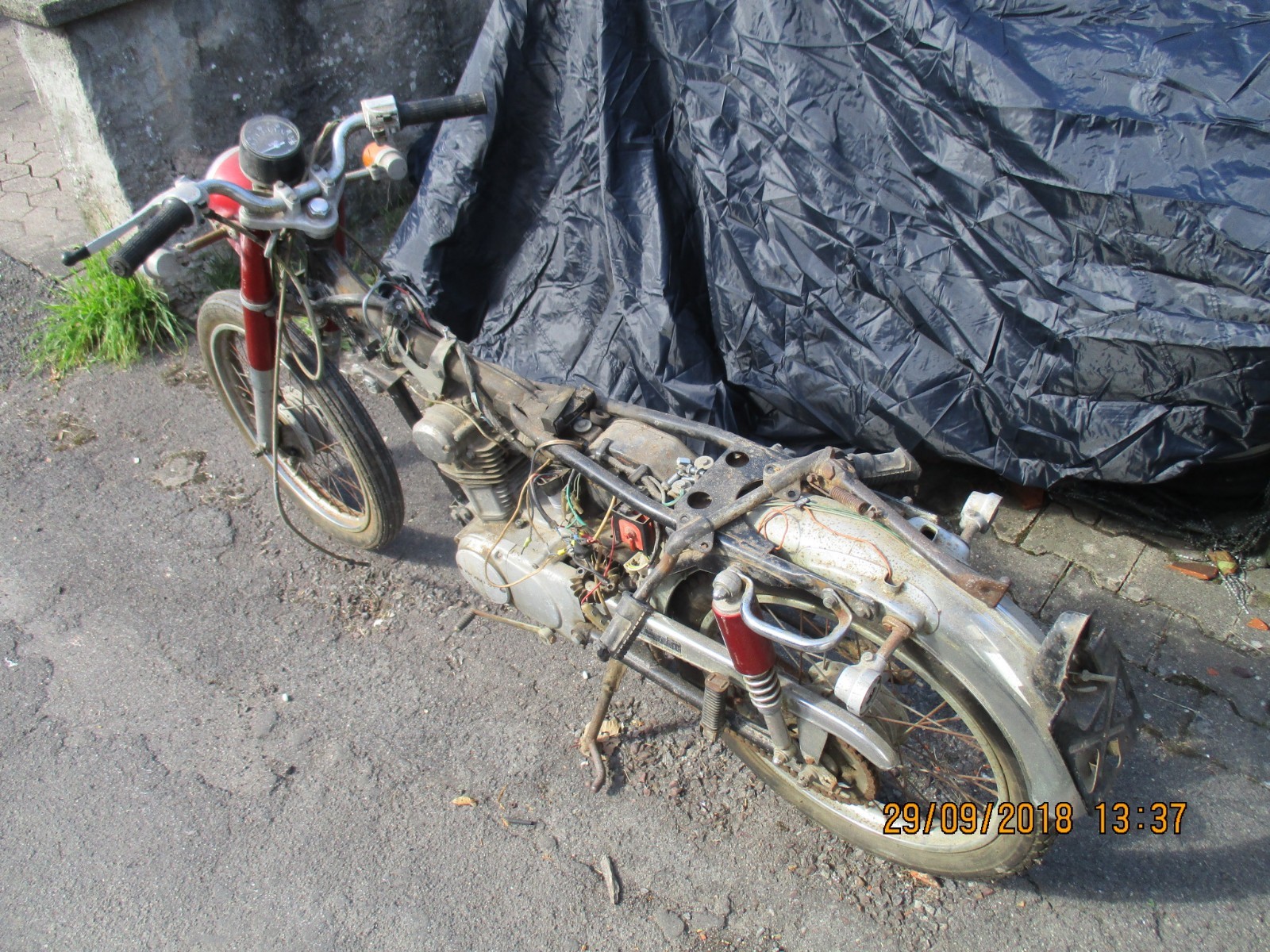 spare-parts Ersatzteile Honda CB100 CL100 SL100, hier = 1x Motor engine ...