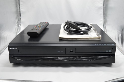 Combi Magnétoscope Lecteur DVD cassette K7 enregistreur VHS TOSHIBA ...