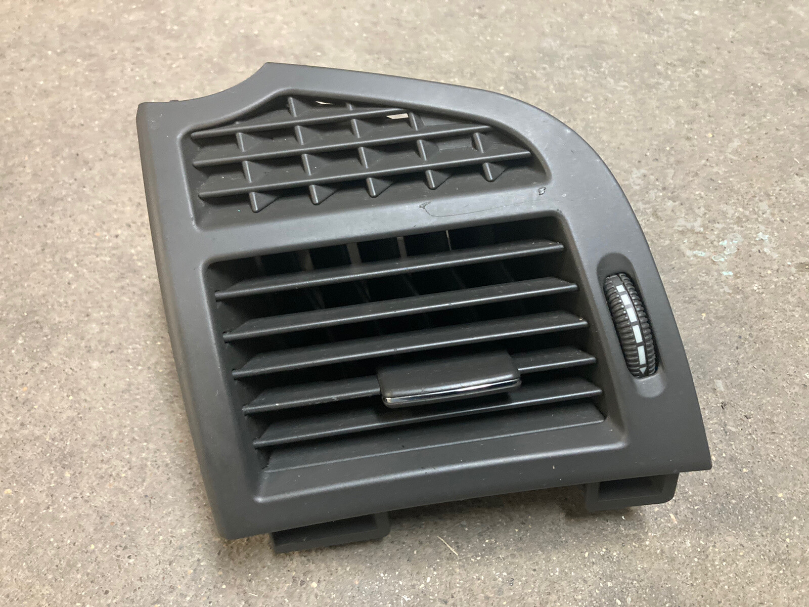 07-14 Mercedes W221 S550 CL550 Dashboard Dash AC A/C Air Vent Left ...