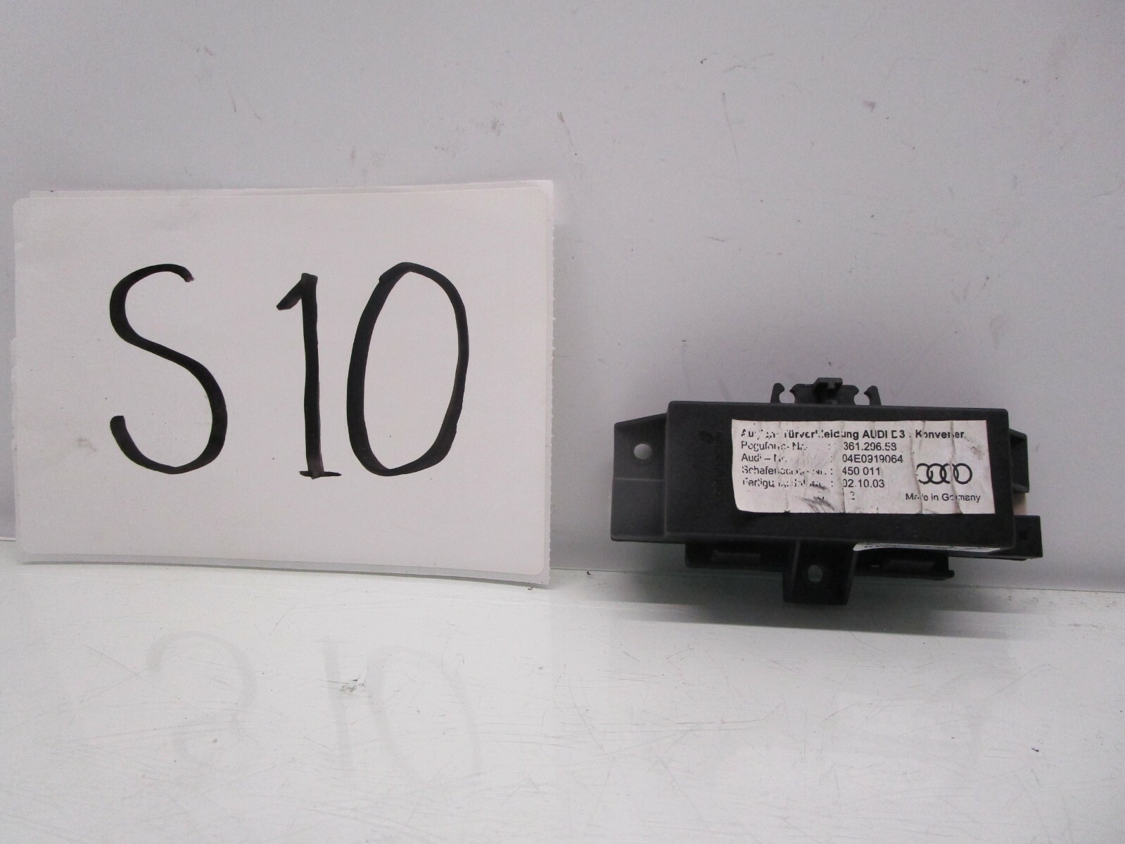 2004-2010 AUDI A8 QUATTRO REAR LEFT DRIVER SIDE DOOR LIGHT CONTROL ...