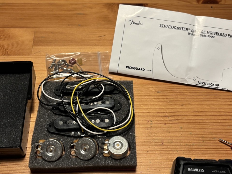 Fender Stratocaster | Vintage Noiseless Pickup Set | eBay.de