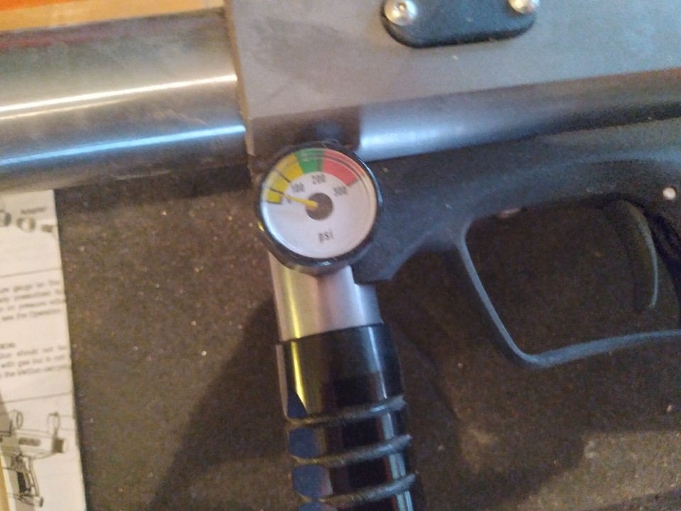 VetGun Co2 to Deliver Gel Capsules for Fly Lice Control Cattle Used | eBay