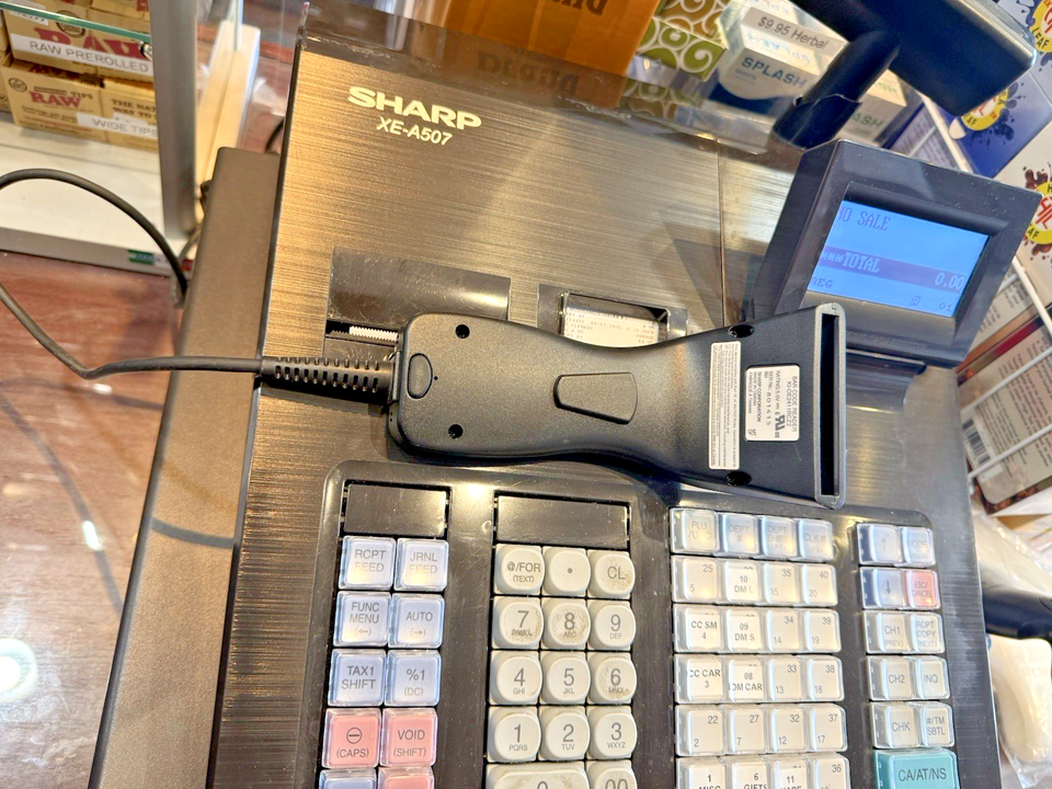 Sharp XE-A507 Cash Register w/ Barcode Scanner & Pair of Drawer Keys ...