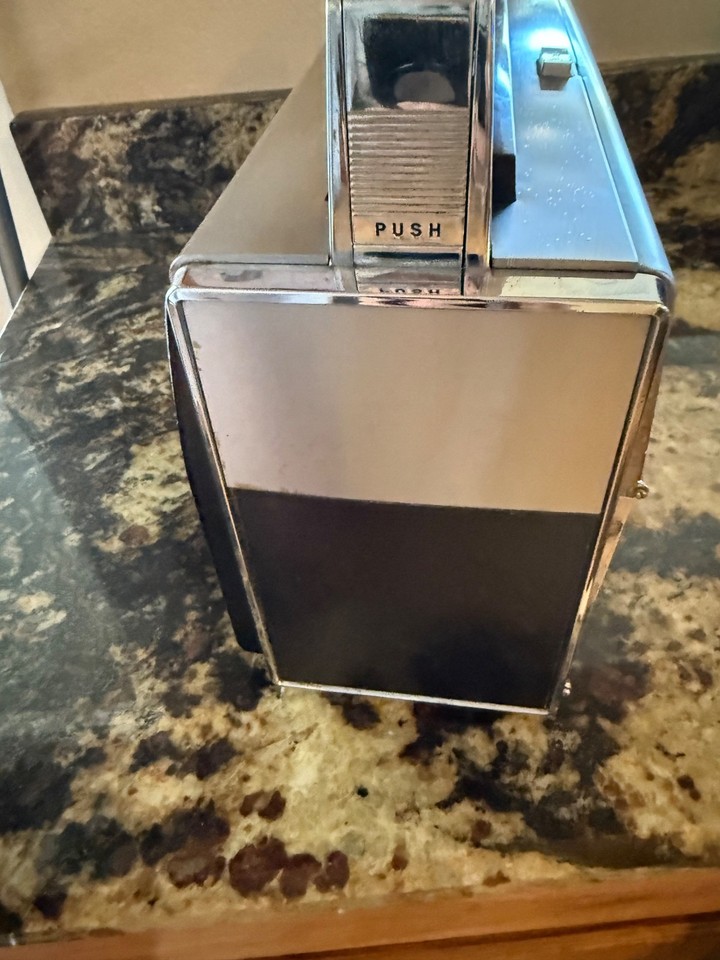 Vintage Zenith Trans-Oceanic Royal 3000-1 Portable Shortwave AM/FM ...