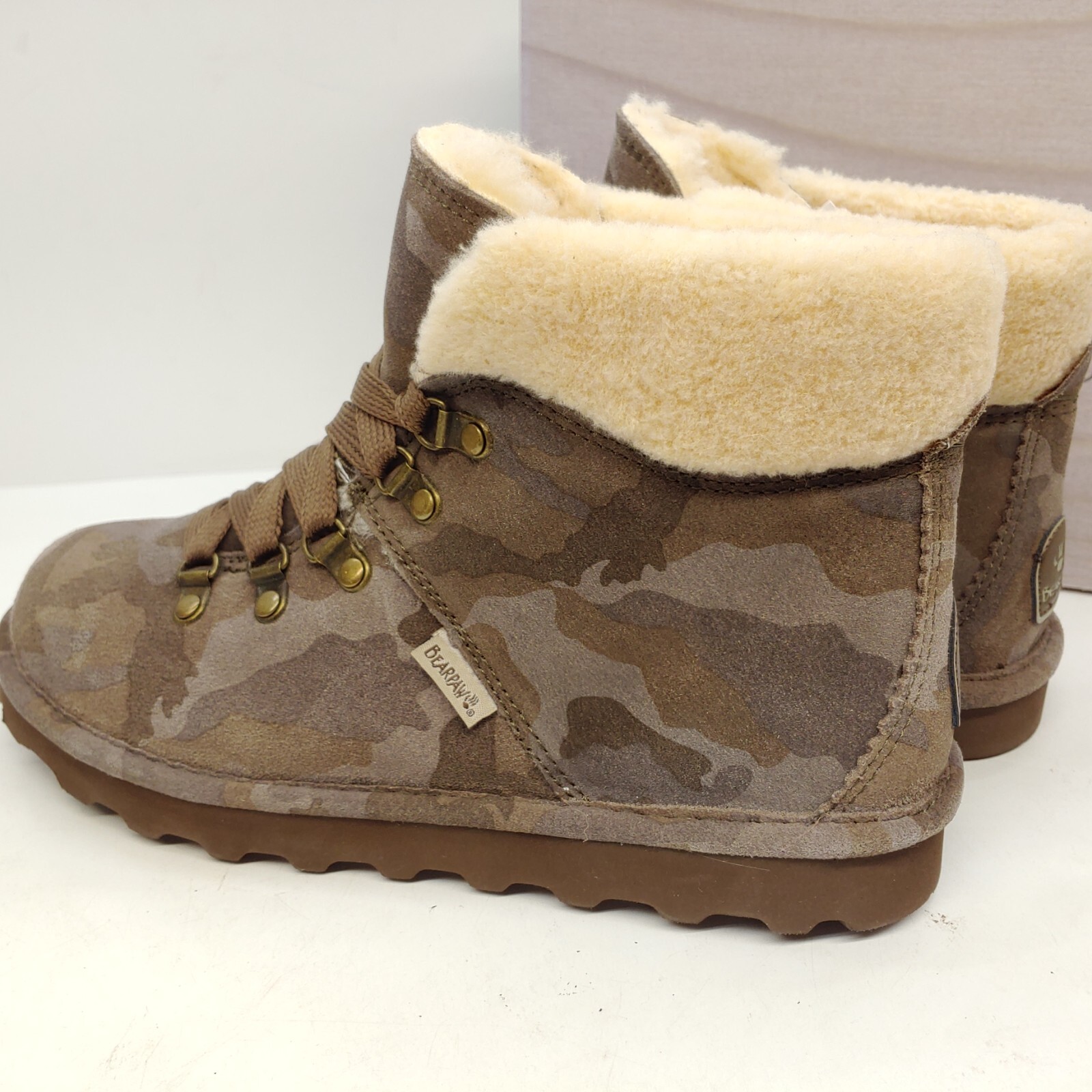 BEARPAW Marta Suede Boots Women's Size 11 Earth Camo Slip On 2504W ...