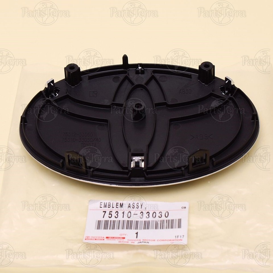 75310-33030 New GENUINE OEM Toyota CAMRY Front Radiator Grille Emblem ...