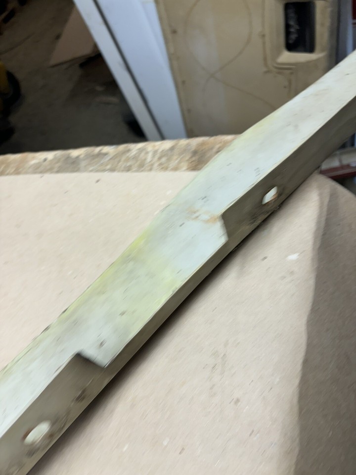 1981 82 1983 85 1986 Chevrolet Gmc Suburban Blazer Rear Bumper Filler ...