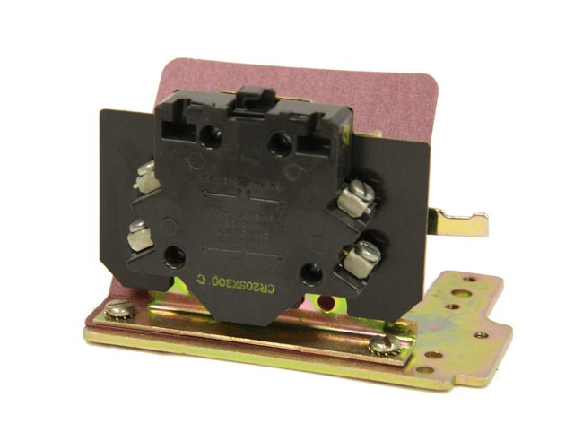 General Electric GE CR205X300C Auxiliary Contact Kit 600v for sale ...