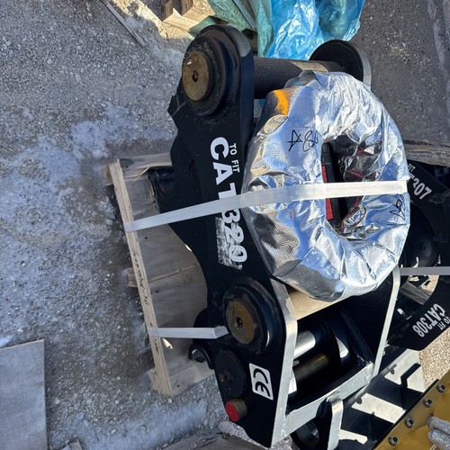 Cat 320 Excavator Hydraulic Q/C Quick Connect Bucket Attach Coupler ...
