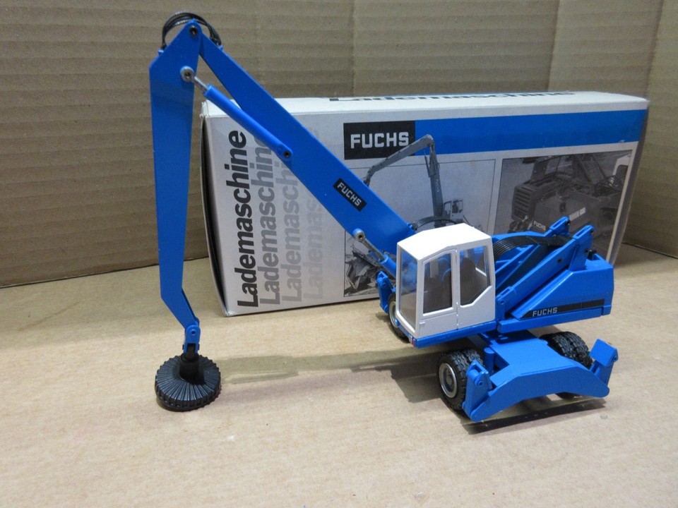 Conrad No2842 Fuchs 350 HL Excavator materials handler diecast ...