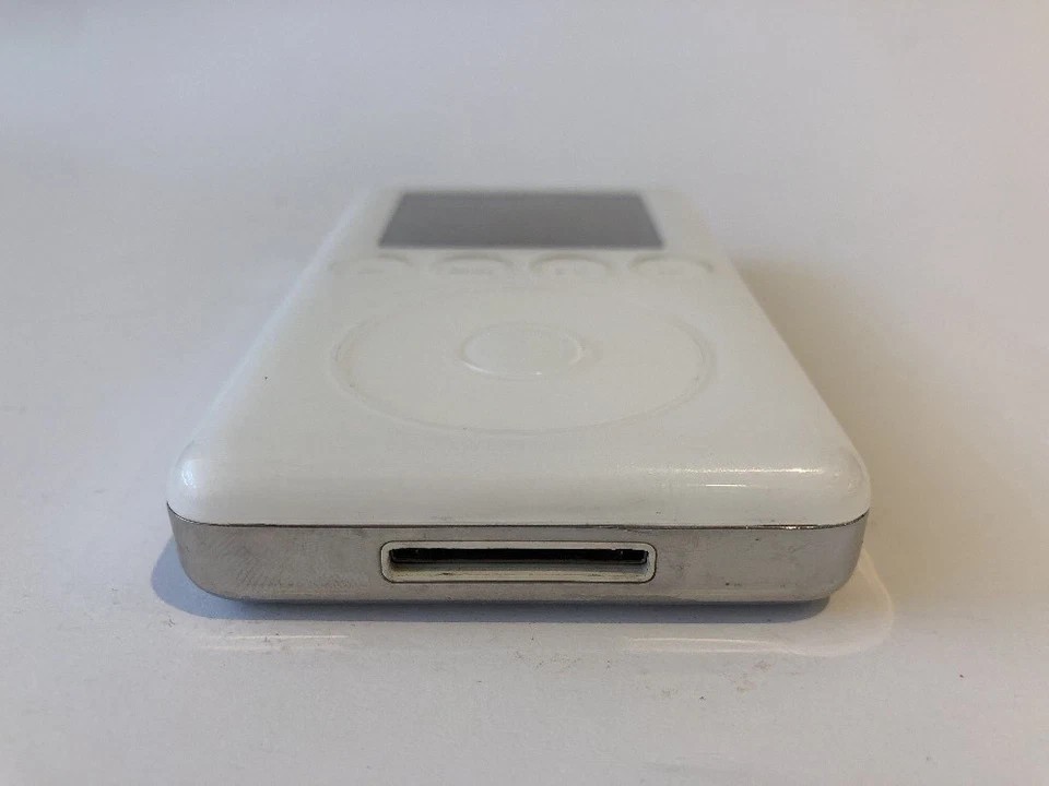 Apple iPod Classic 1st 2nd 3rd 4th Gen White 10GB 20GB 30GB 50GB 128GB ...
