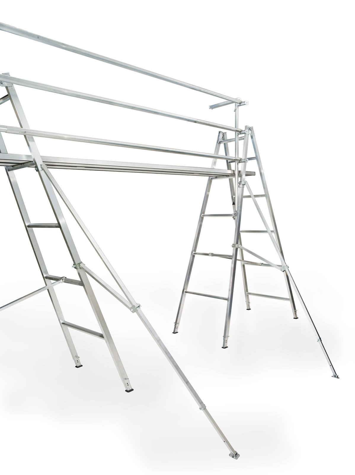 4.8m Aluminium Painters’ A-Frame Trestle – Adjustable Legs – Superior ...