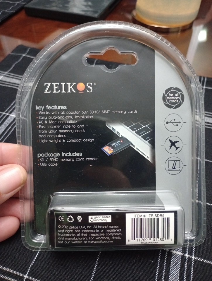 Zeikos ZE-SDR5 USB 2.0 SD/SDHC/MMC Card Reader/Writer Zeikos Blk New ...