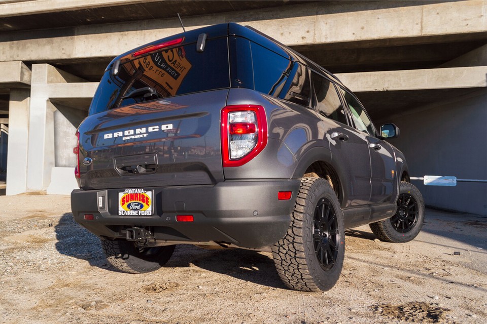 ICON ALLOYS RICOCHET SAT BLACK - 17 X 8 / 5 X 108 / 38 MM / 6" BS | eBay