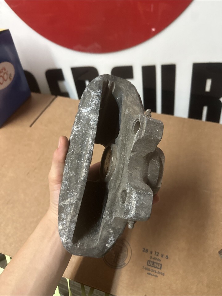 Vintage Halibrand Pair Lobster Brake Caliper Roadster Indy Race car ...