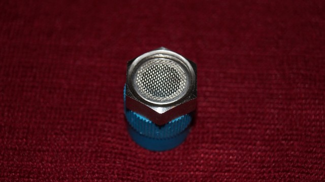 Swagelok Vent Protector 1/4" MNPT 40 Mesh 300 Series Screen Mud Dauber ...