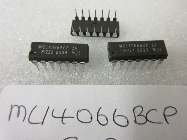 3 X MC14066BCP Motorola 14066 Integrated Circuit Dip-14 X3 Chips for ...