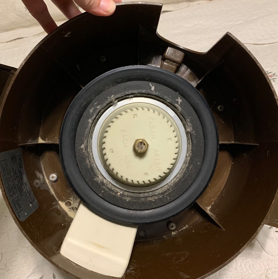 Rainbow Vacuum Cleaner Parts Motor Base Model D3C 1980 Rexair Powers On ...