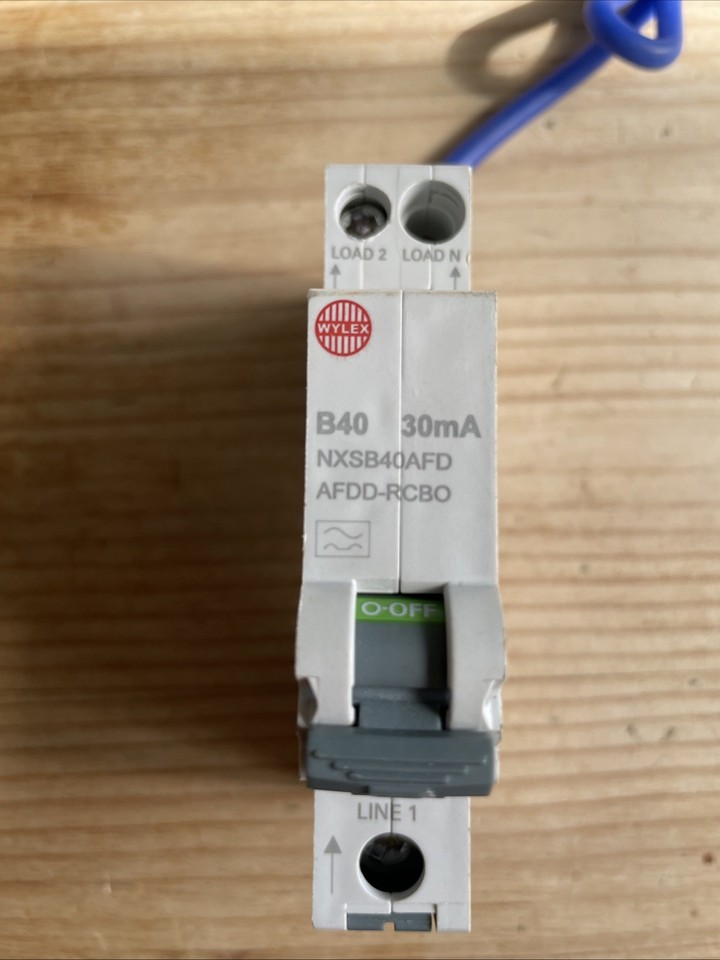 Wylex 40A 30mA SPswN B Curve 6kA Type A AFDD RCBO | eBay
