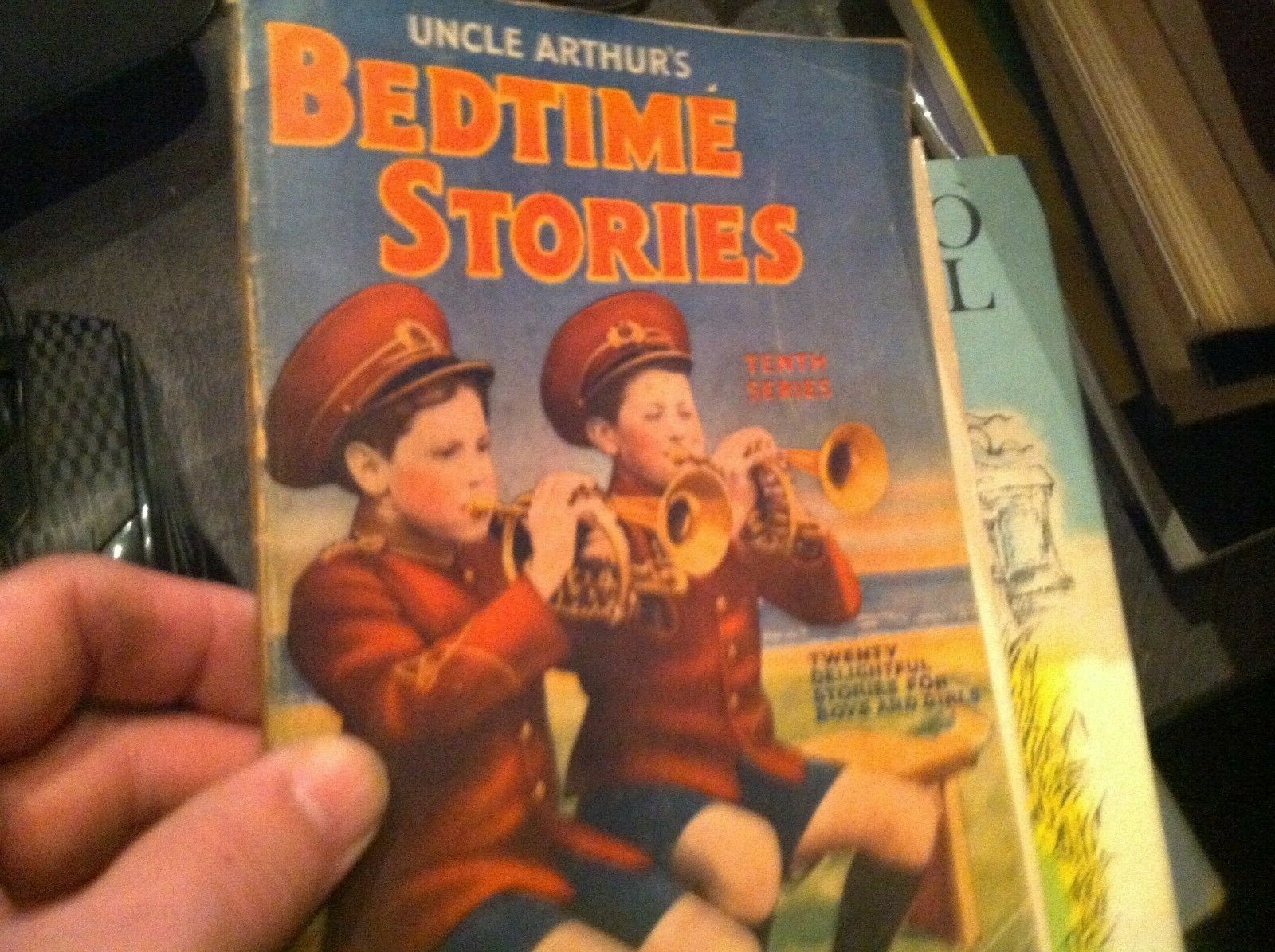UNCLE ARTHUR BEDTIME STORIES BOX115 | eBay