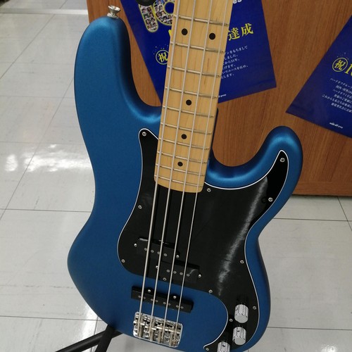 FENDER Precision Bass Type AM PERF P BASS MN SATIN LPB | eBay