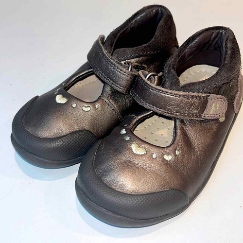Clarks first shoes color gold size 5 1/2 baby girl | eBay