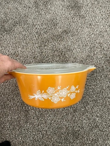 Vintage Pyrex 475-B Butterfly Gold Oval 2.5 Quart Casserole Dish with ...