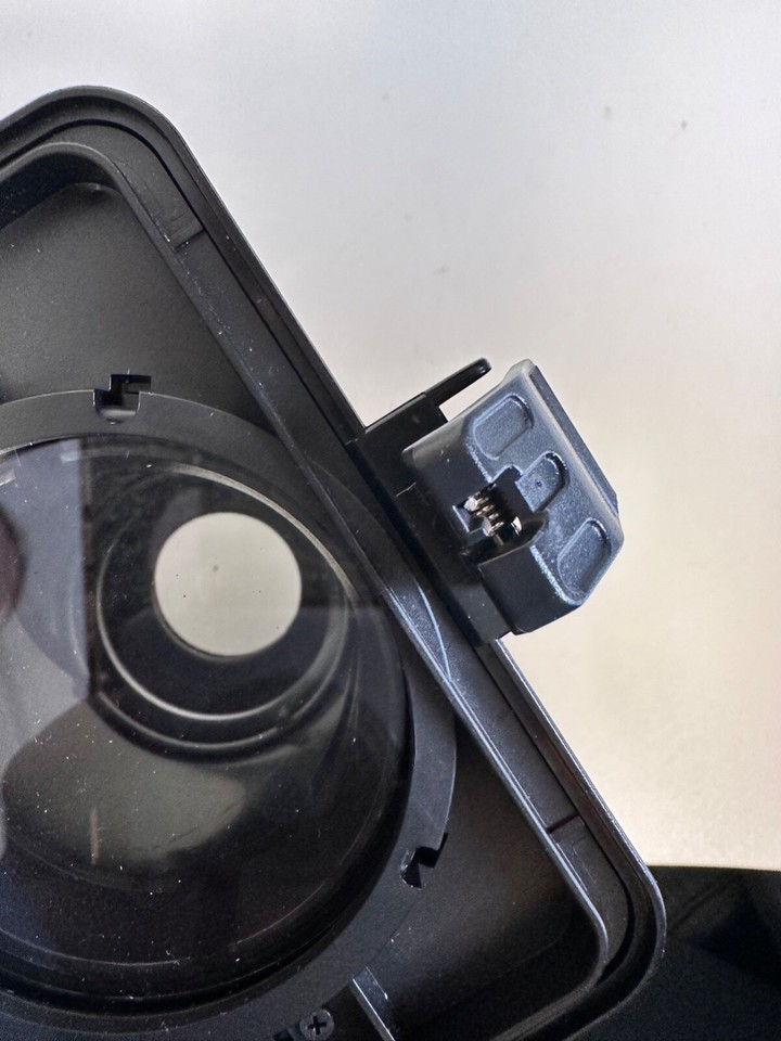 Panasonic AG-HMC80P 3MOS AVCCAM HD Shoulder Mount Camcorder-Read ...