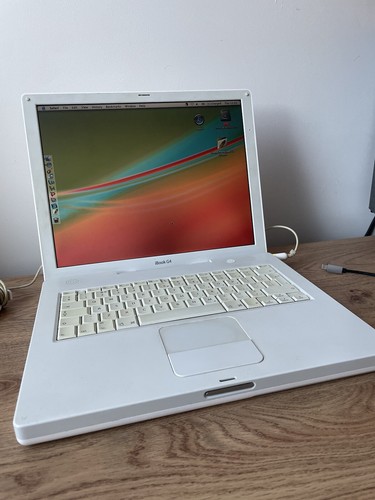 Apple iBook G4 White Retro Vintage Computer Laptop Computing Netbooks ...