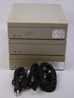Lot of 3 Vintage Apple 20SC External SCSI Hard Drives M2604 Powered On ...