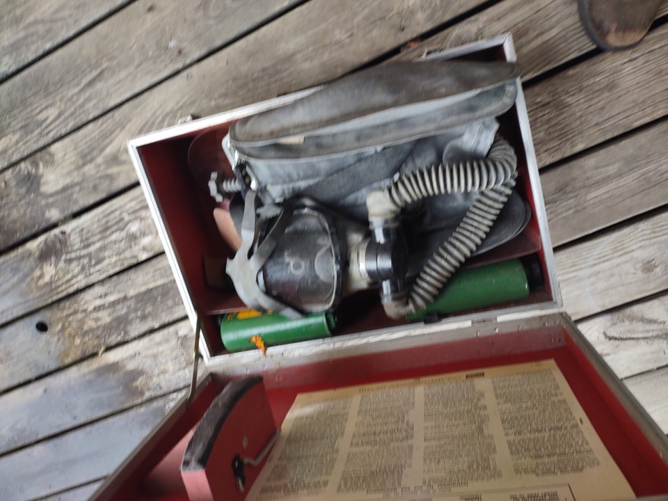 MSA Chemox Oxygen Breathing Apparatus Mask Bureau Of Mines 1307 w/ Case ...