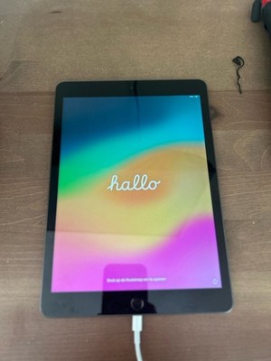 WiFi Only Apple iPad 6th Gen 32GB Space Grey | eBay