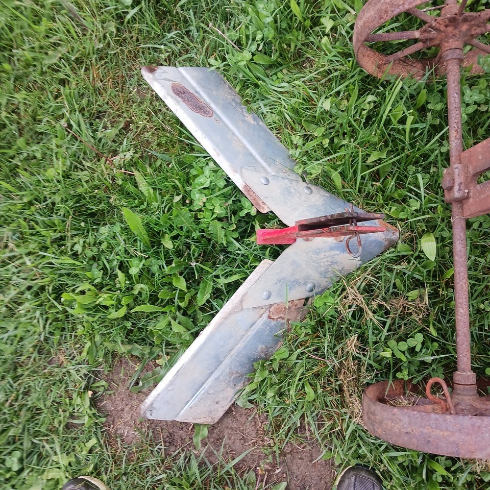 Vintage Gravely Walk Behind Cultivator Hole Auger 2 Augers | eBay