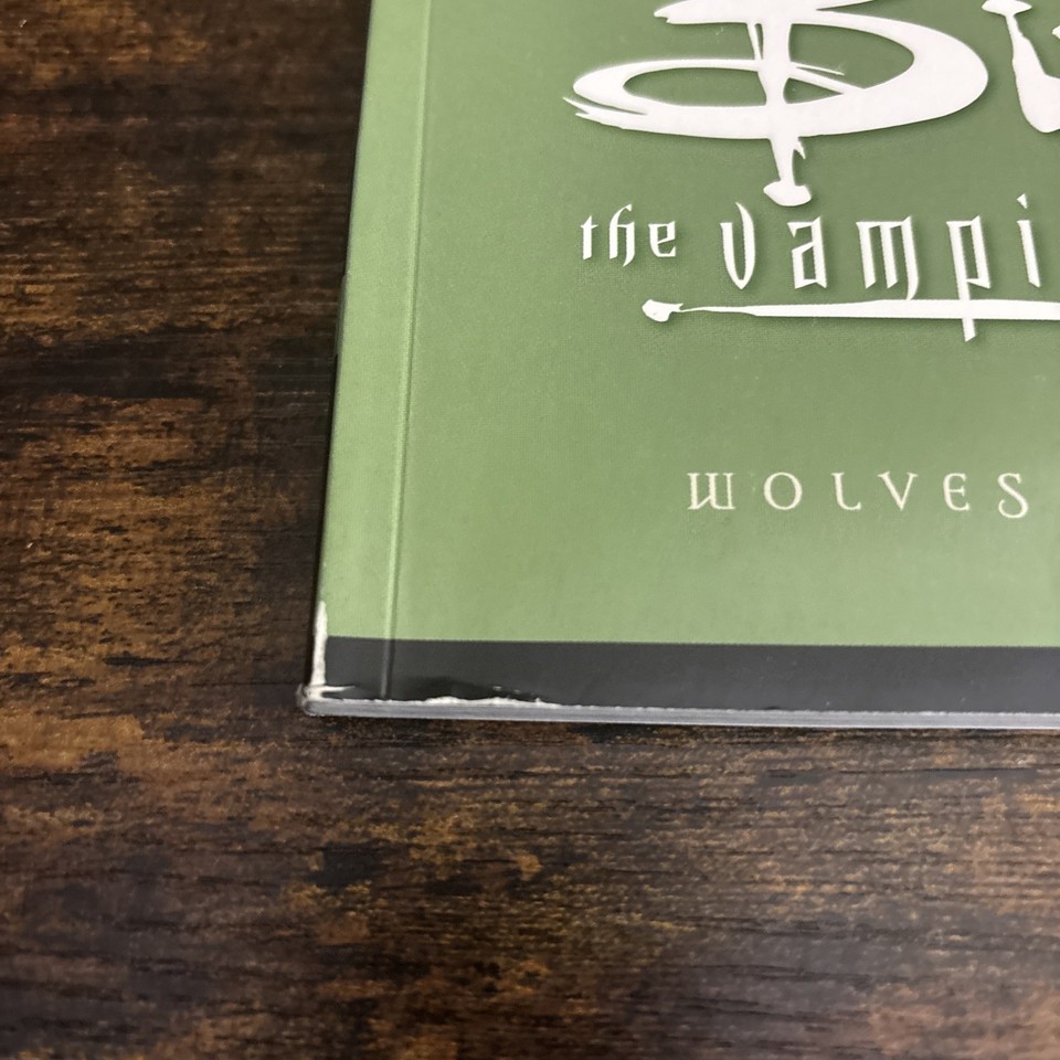 Buffy the Vampire Slayer Season 8 Volume 3: Wolves at the Gate by Joss ...