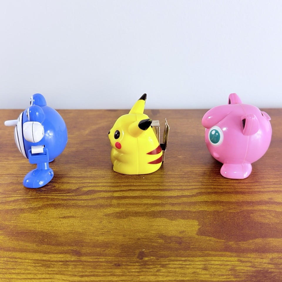 Vintage 1999 Pokémon Desk Set Pikachu Stapler Jigglypuff Tape Poliwhirl ...