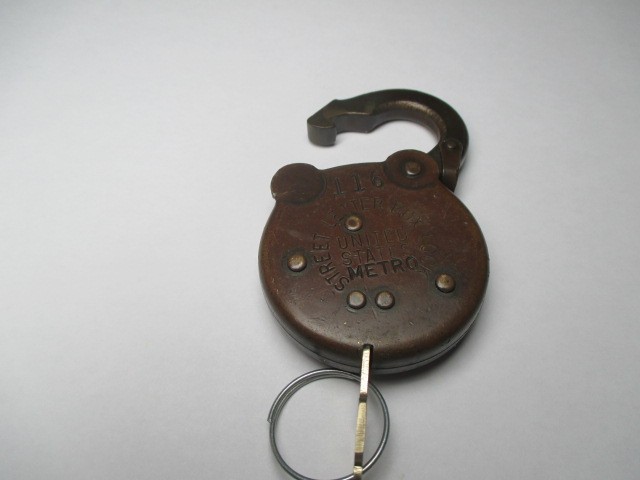 USPS STREET LETTERBOX LOCK METRO #116 w/KEY "BEST REASONABLE OFFER" | eBay