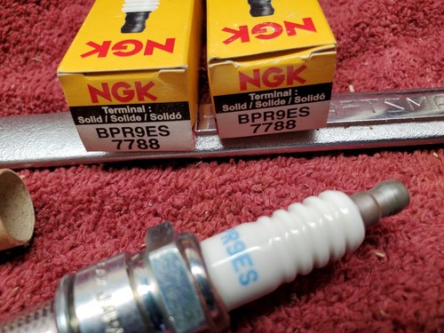 2 pc NGK 7788 BPR9ES Standard Spark Plugs for TY26720 RN57YCC R41XLS ...