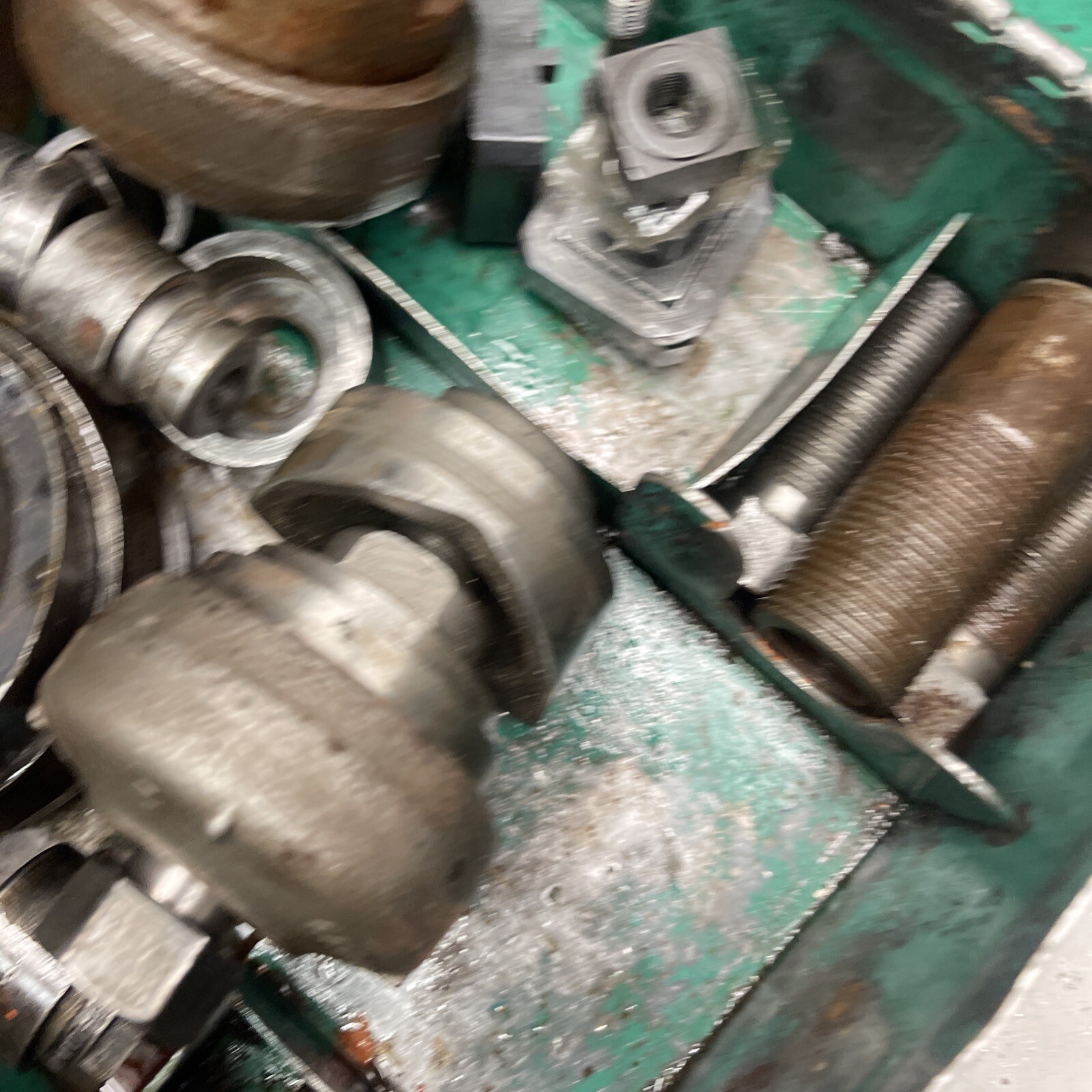 Greenlee 746 Slug-Buster Ram and 767 Hand Pump Hydraulic knockout ...