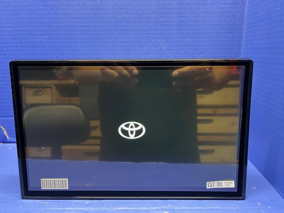 24 25 TOYOTA TACOMA UPDRAGE TO 14" DISPLAY RADIO Apple Carplay ...