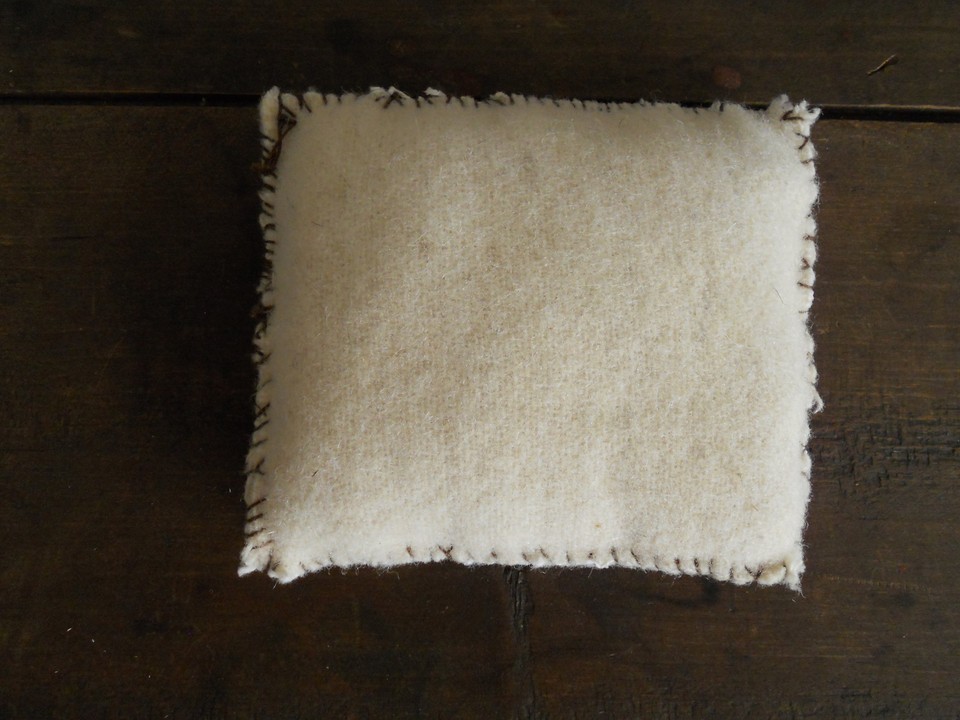 REPRODUCTION HANDMADE PRIMITIVE PIN CUSHION FILLED WITH CLOVES | eBay