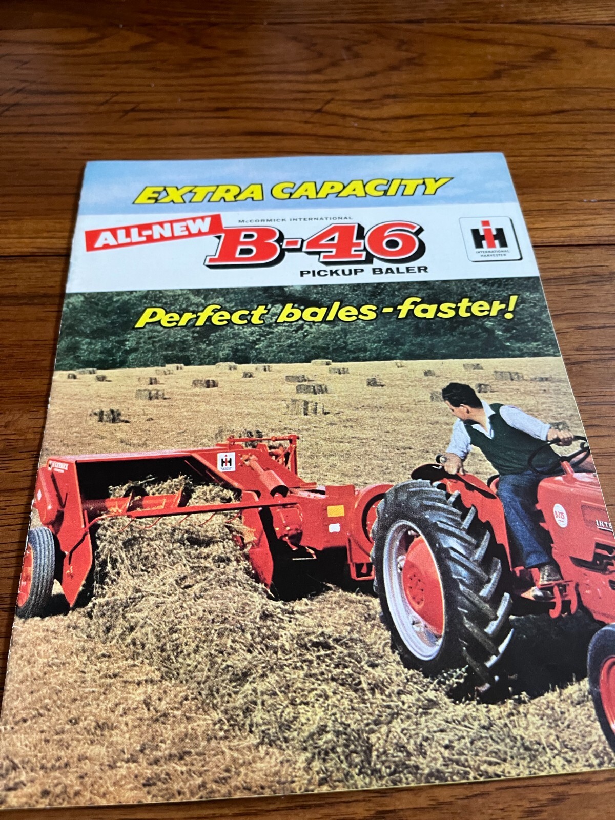 International Harvester B-46 Pickup Baler Brochure FCCA | eBay