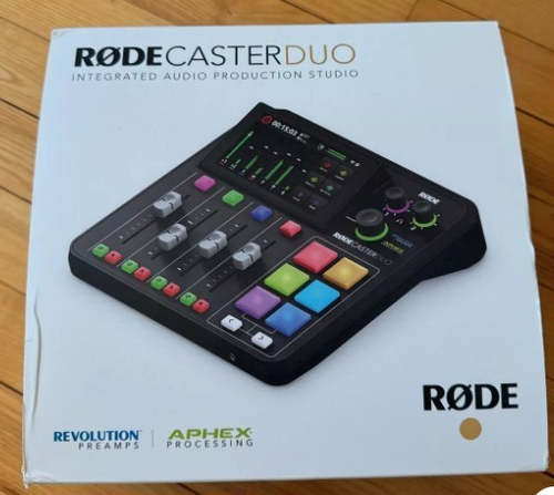 RODE RODECaster Duo Integrated Audio Production Studio Streaming Mixer ...