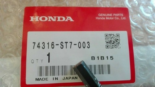 Honda Genuine OEM 74306-ST7-003 74316-ST7-003 Roof Molding LH RH ...