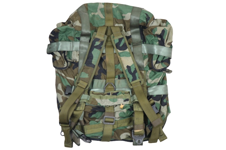 US Military Woodland BDU Drop In Bag Parachute Jump Bag Kit Backpack ...