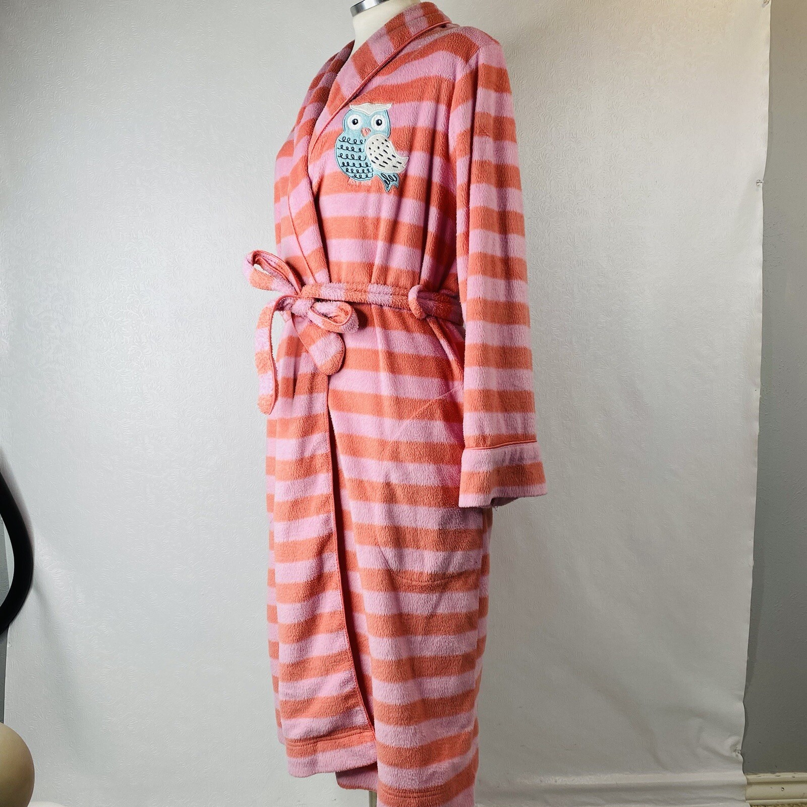 Nick and Nora Size XS/S Pink Coral Striped Soft Fuzzy Belted Robe OWL ...