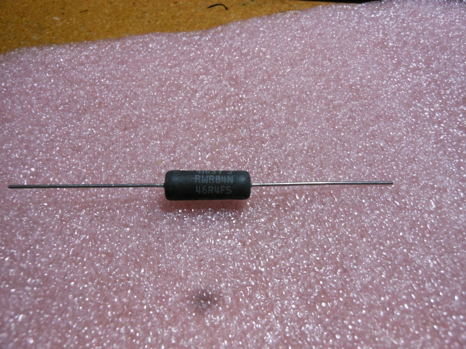 DALE VISHAY RESISTOR 46.4 OHMS 1% 7W # RWR84N46R4FS NSN: 5905-01-377 ...