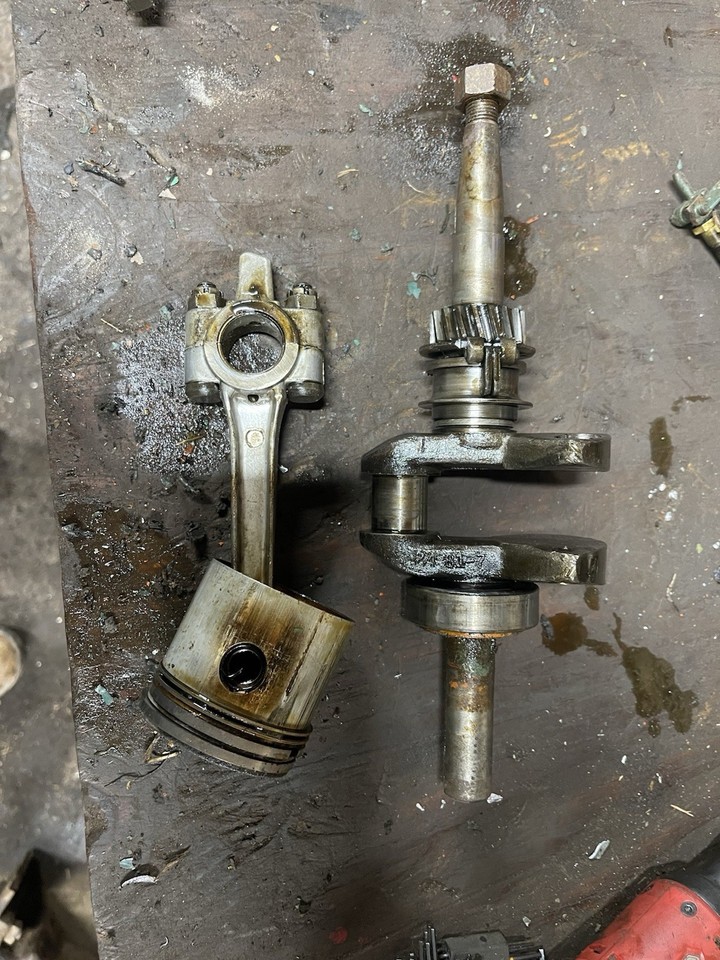 Antique Vintage Lauson Single Cylinder Gas Engine Model TLC-349 Crank ...