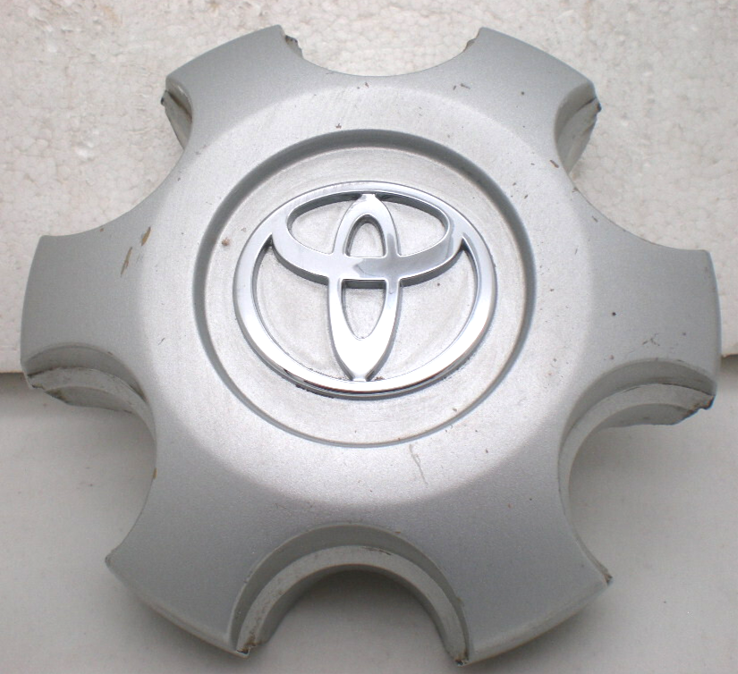 2005 - 2015 Toyota Tacoma 4Runner Silver OEM Center Cap P/N 42603-AD060 ...